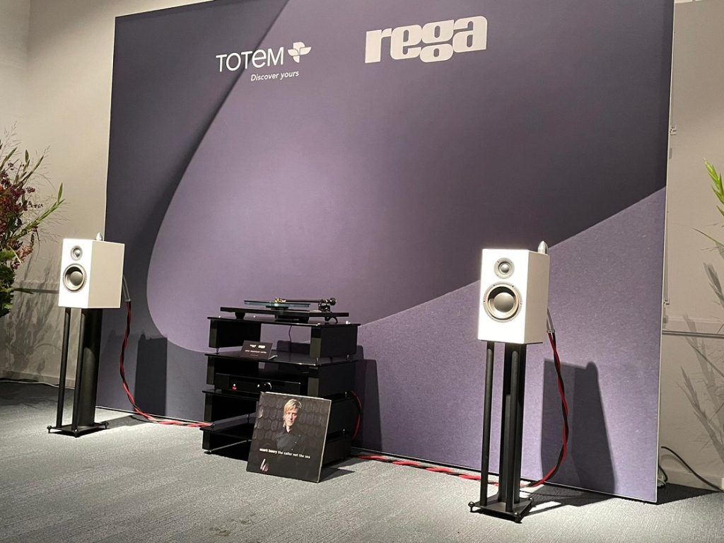 TOTEM stands voor TOTEM Bison, LOON, Sky en Skylight - HIFIHUIS